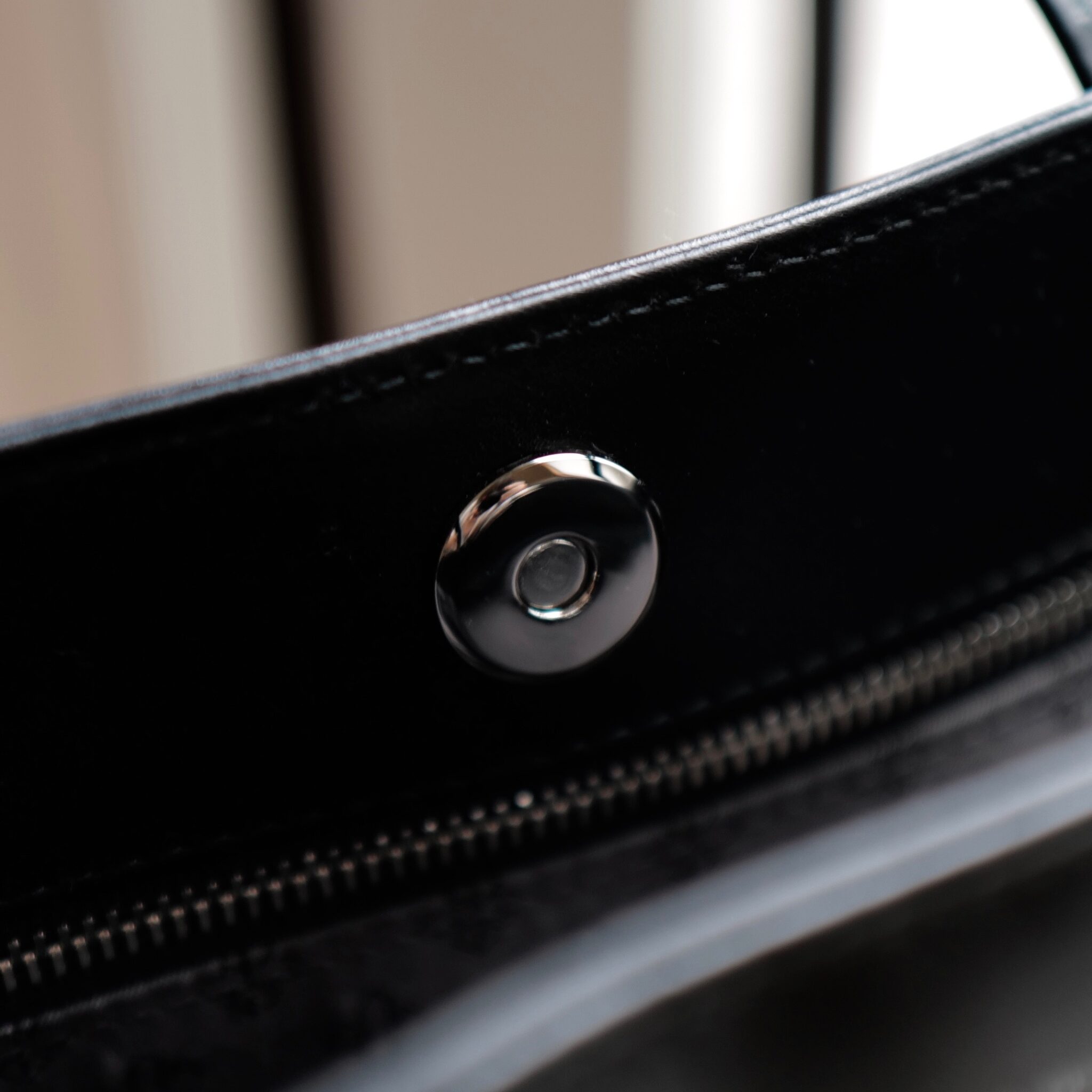 【ETTINGER/エッティンガー】から品格漂うニュートートバックをご提案します。※追記アリ ｜ Clothes to You｜GLORYGUY＆Cachette