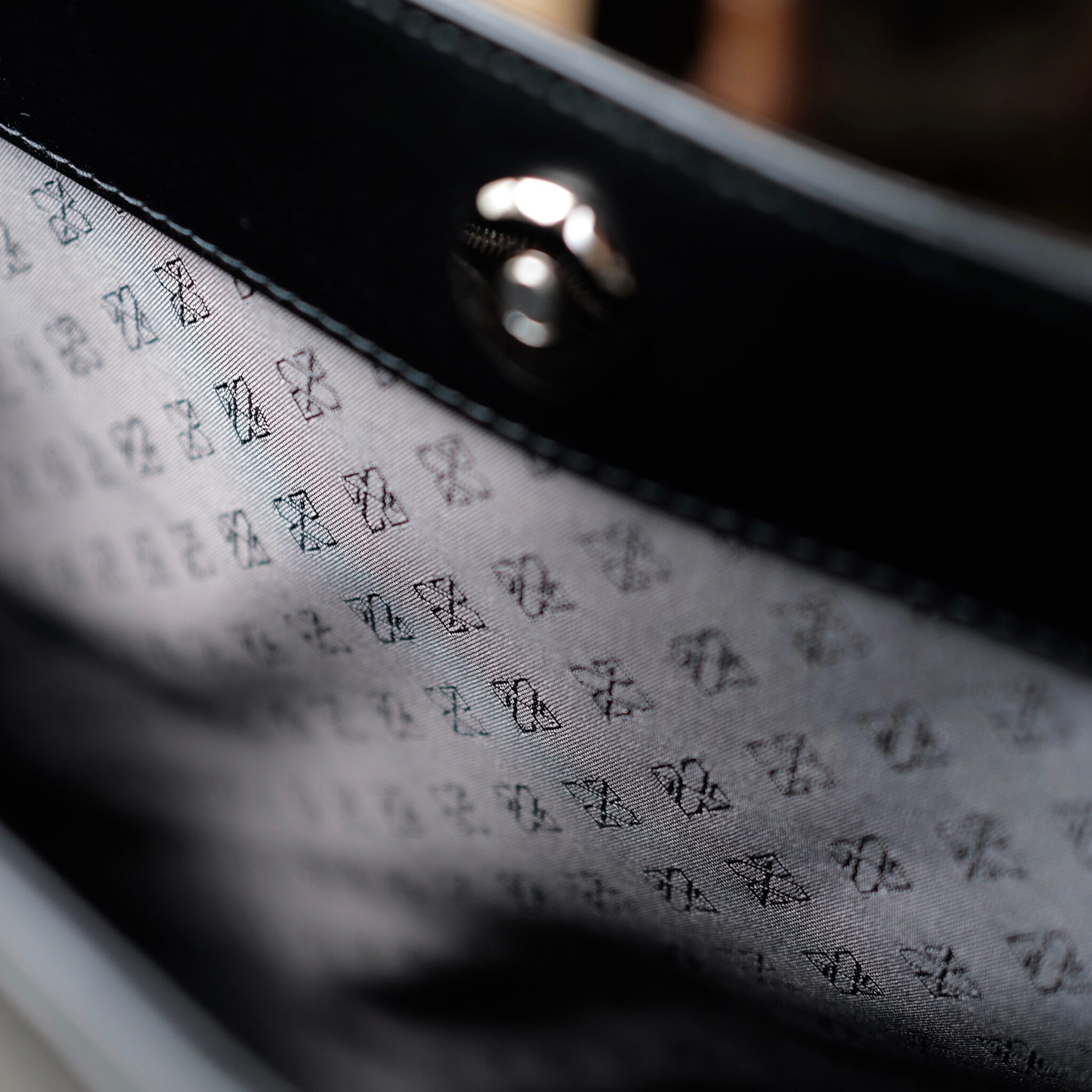 【ETTINGER/エッティンガー】から品格漂うニュートートバックをご提案します。※追記アリ ｜ Clothes to You｜GLORYGUY＆Cachette