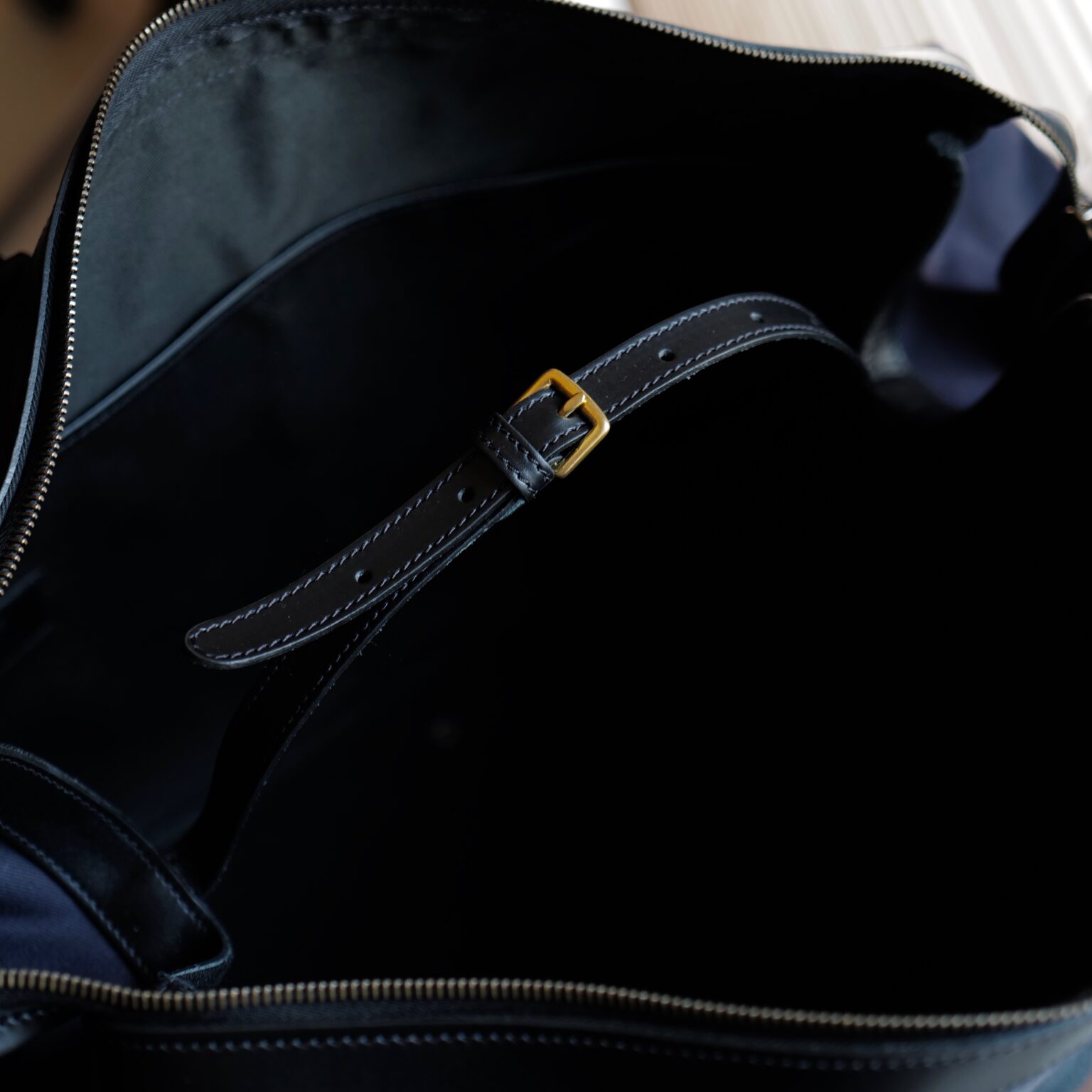 英国王室御用達ロイヤルワラントメーカー【ETTINGER/エッティンガー】からトラベルバックをご提案します。※25AW【MACKINTOSH / マッキントッシュ】から1型入荷のお知らせ ...